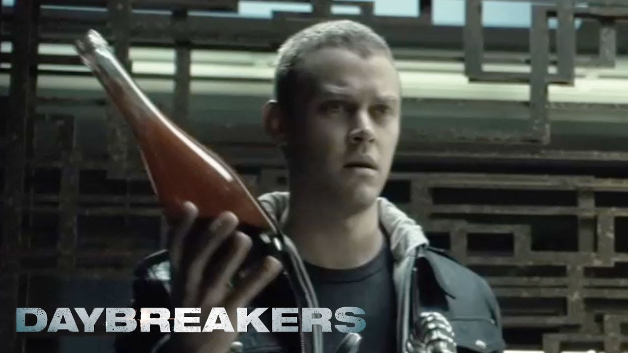 A Feral Vampire Breaks Into Edward's House | Daybreakers - YouTube