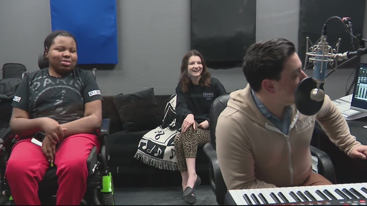 DMAN Music Therapy Studio helps those with severe disabilities heal ...