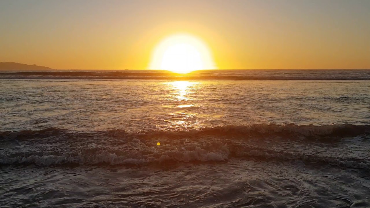 Puesta de sol EN EL MAR - [Sonido del Mar] - La Serena, Chile - YouTube