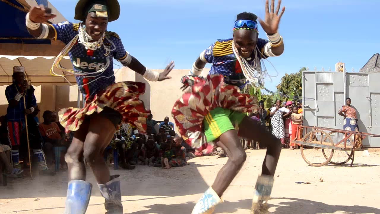 TANZANIAN TRADITIONAL DANCING 3 - YouTube