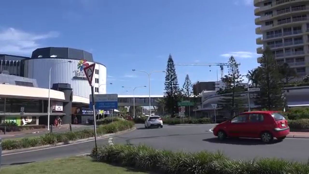 New South Wales & Queensland State Border at Tweed Heads in 4K - YouTube