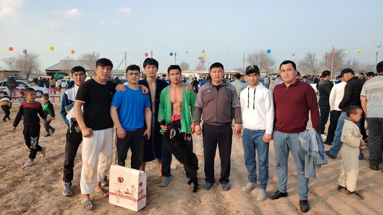 Kurash Qashqadaryo Nishon 32-safxoz - YouTube