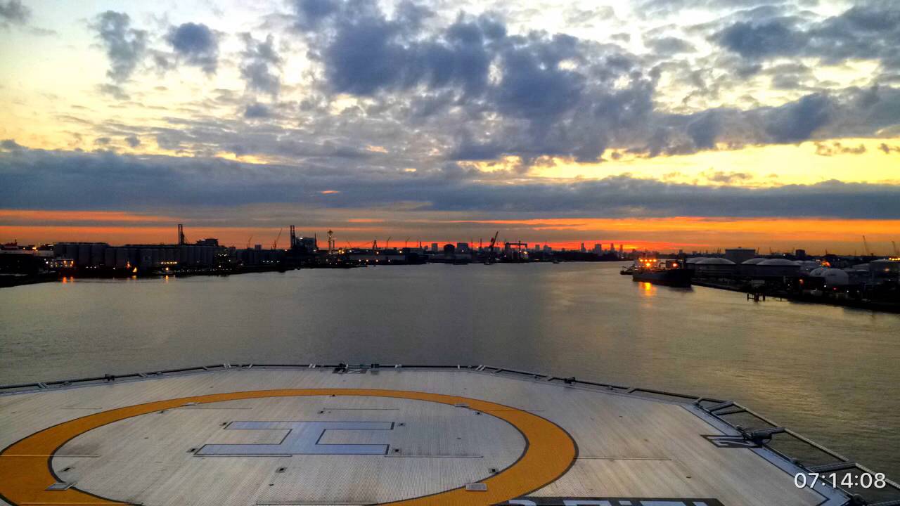 Arrival Rotterdam - Skandi Buzios - YouTube