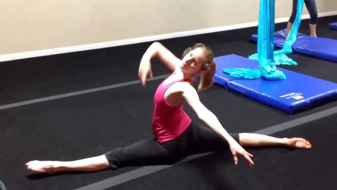 Surprise front split progress! 3-12-14 - YouTube