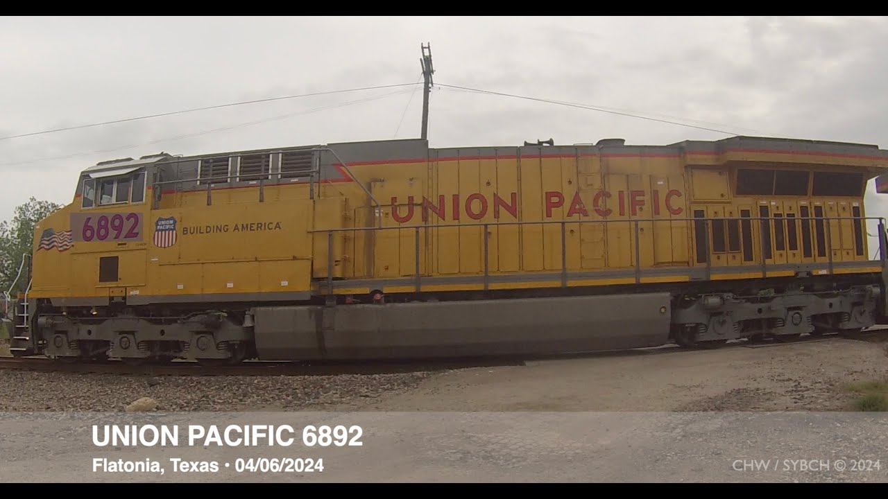 Union Pacific 6892 - YouTube