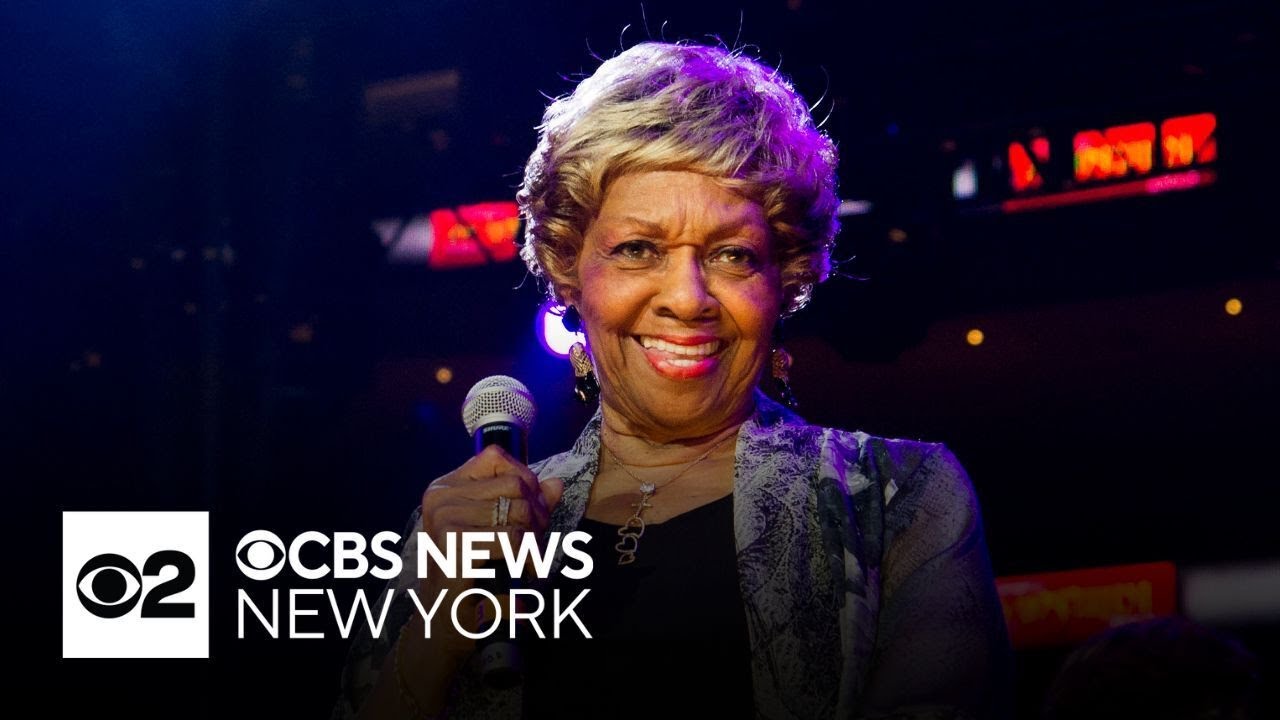 Memorial for Cissy Houston held at Newark, New Jersey church - YouTube
