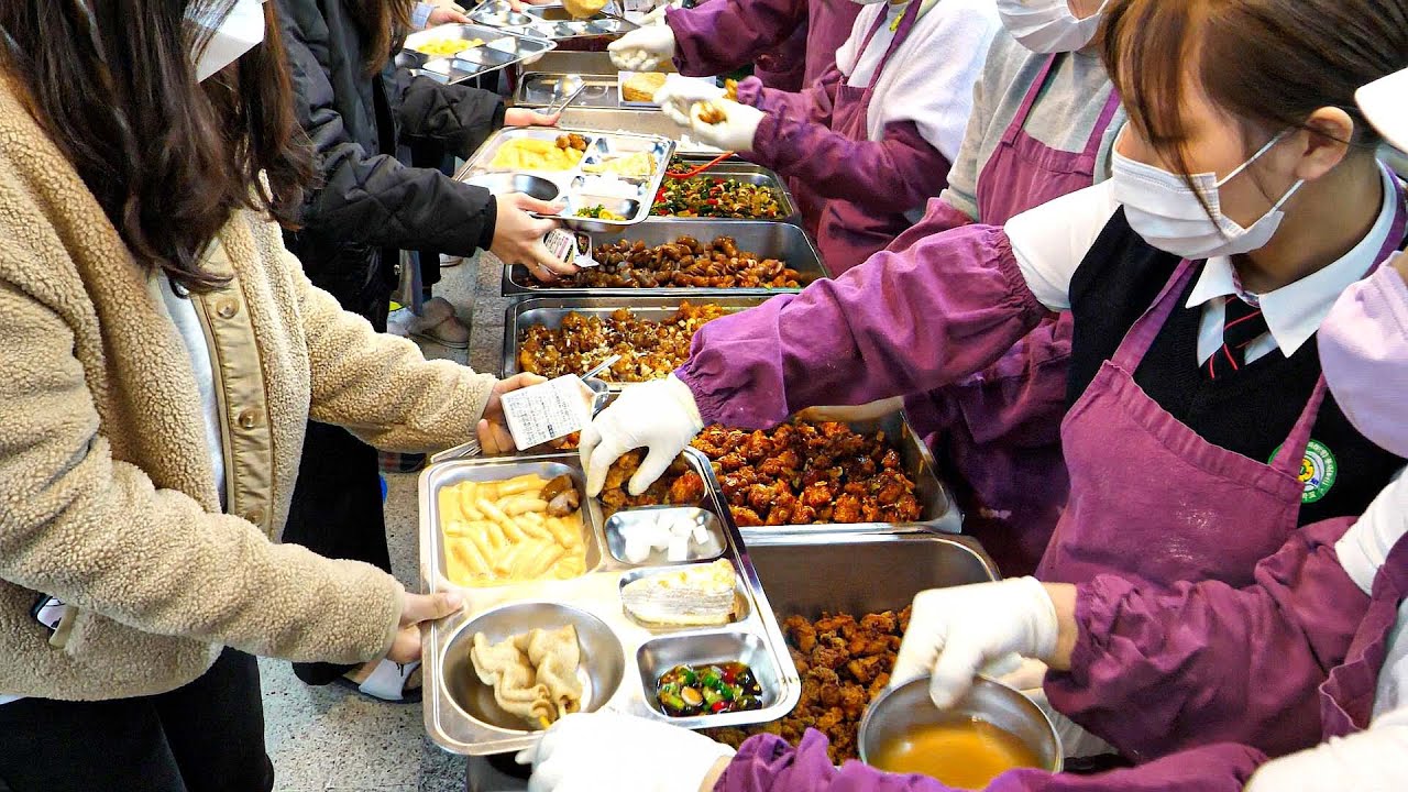 평소에 보기힘든 대량 생산 현장! 압도적인 한국 학교 급식 스케일 BEST4 몰아보기 / Korean School Lunch ...