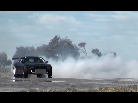 Drift Techniques - Tailem Bend - 19/09/15 - YouTube
