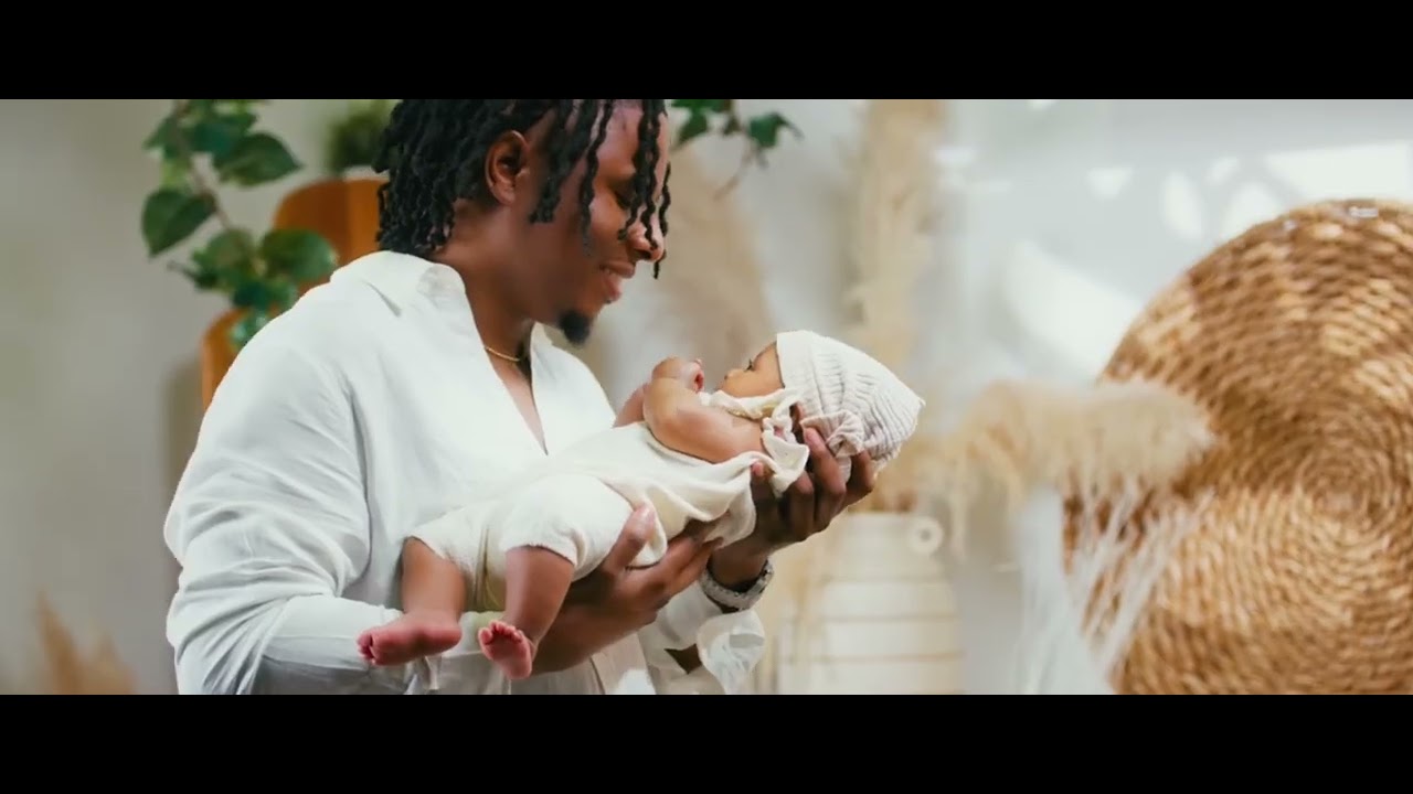 BAKY-Kaia Intro cover - YouTube