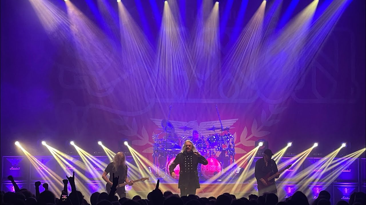 Saxon - 747 (Strangers in the Night) - Live 2022 Southampton O2 ...