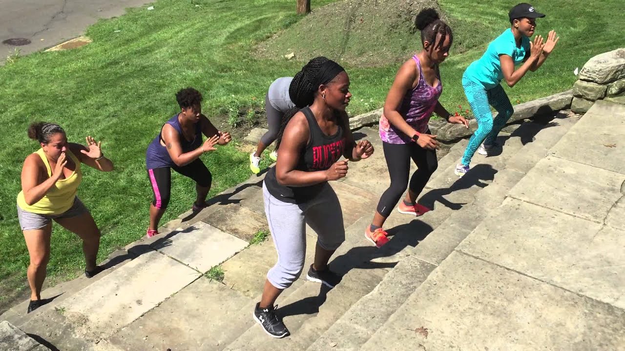 MyTLCJourney Fun Group Workout On Steps - YouTube