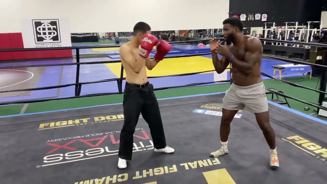 How to use your legs with your JAB - YouTube