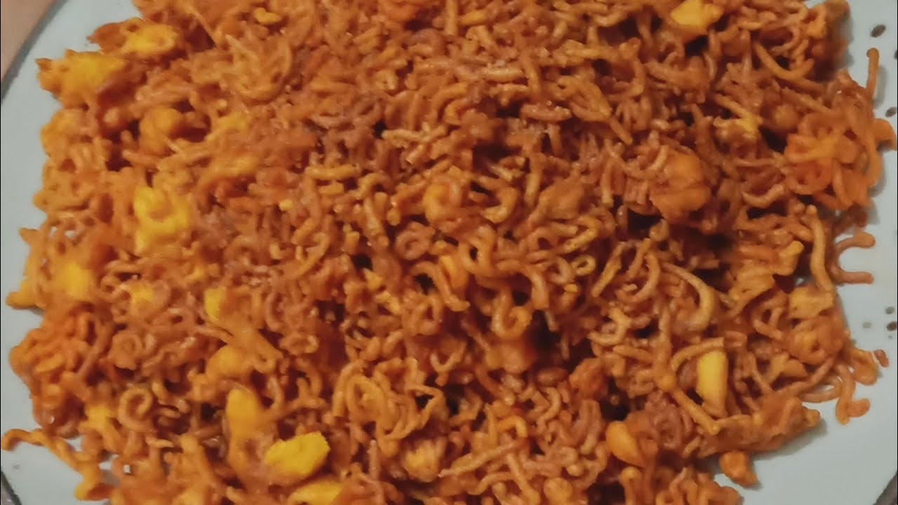 বেসনের চিকন চানাচুর। Homemade Chanachor Recipe. - YouTube