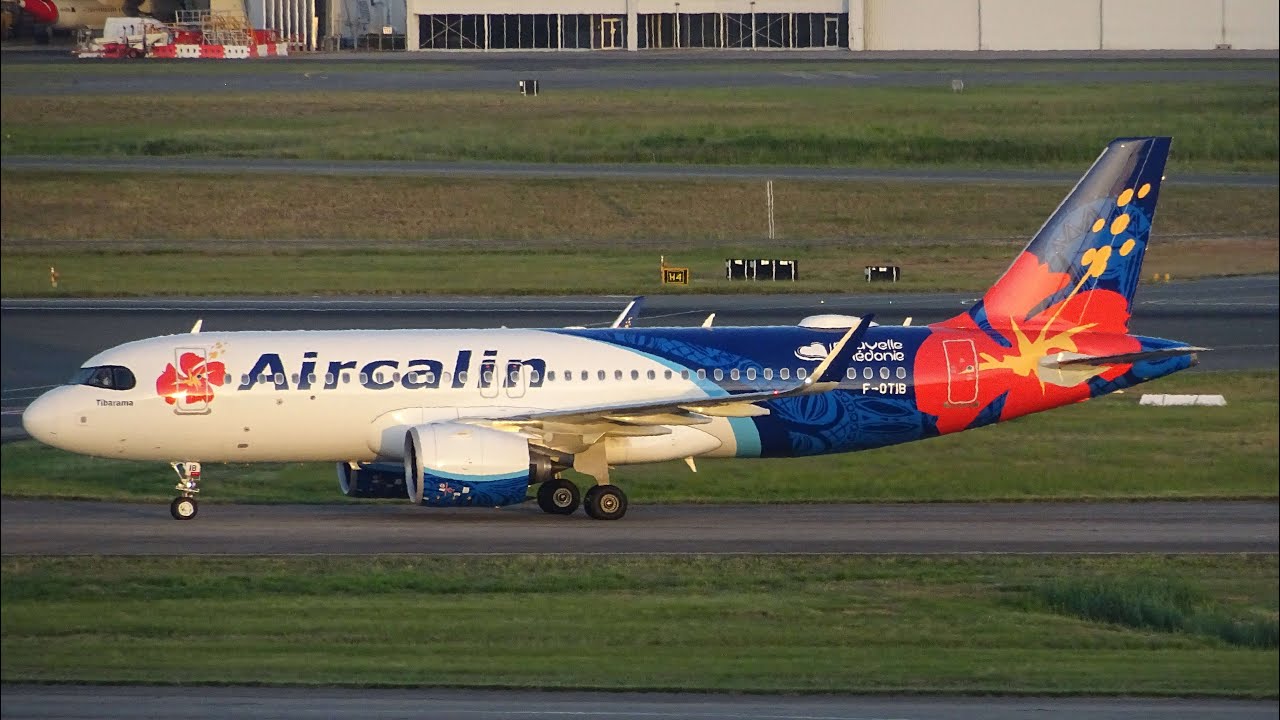 18 MINUTES of Stunning Dusk Plane Spotting at Brisbane! | Plane ...