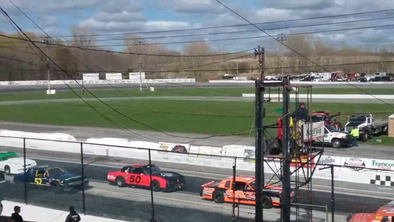 Tough race for Lou carbone 4/22/17 - YouTube