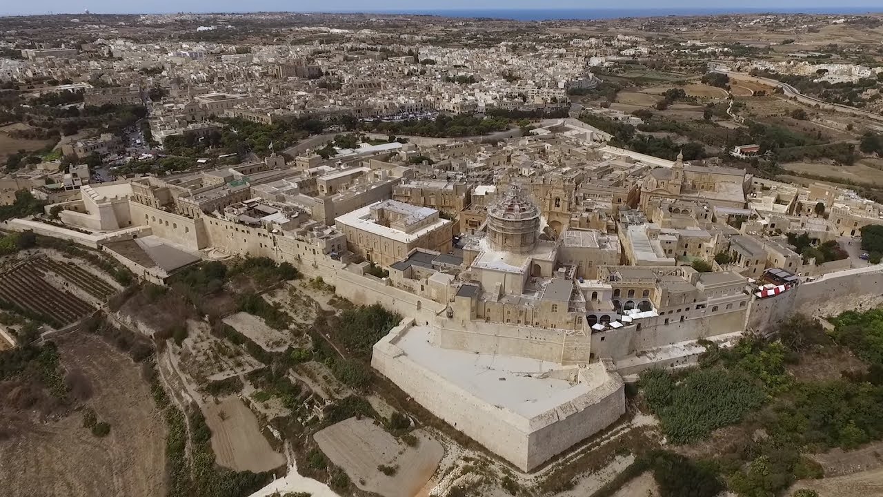 The Xara Palace Hotel Relais & Châteaux Malta - Discover The Hotel 1min ...