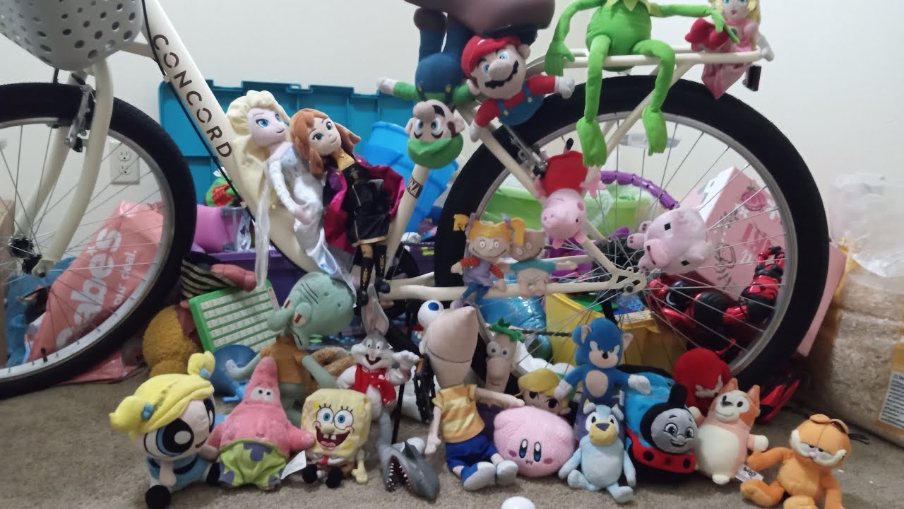 Plush Royale 1a: Destroy, Destroy, Squidward! - YouTube