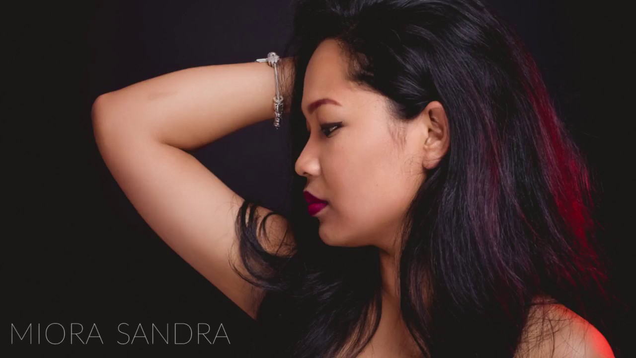 Miora Sandra, promo video - YouTube