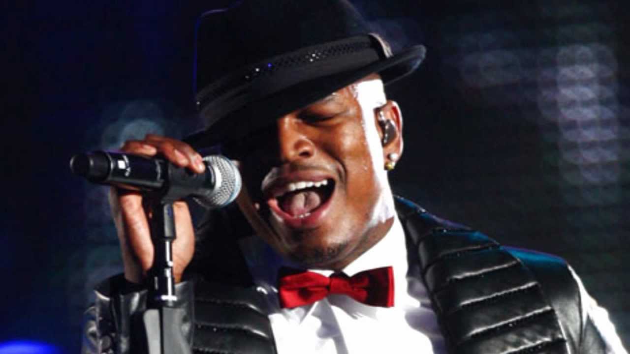 David Guetta Play Hard ft. Ne-Yo & Akon Live Billboard Music Awards ...