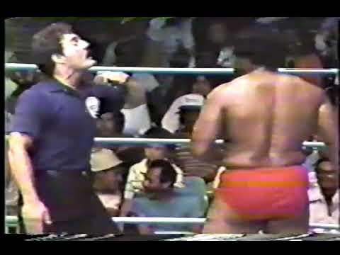 Don Diamond vs Bad News Allen 1979 NWA Hollywood - YouTube