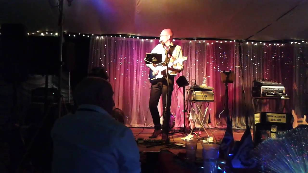 Kevin Barry country singer at DMF - YouTube