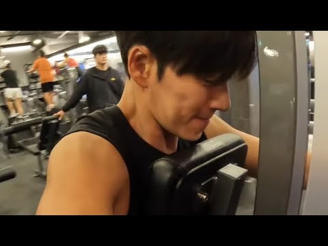 Park Hae Jin Work Out at Gym -Spor Yapıyor #박해진 #parkhaejin - YouTube