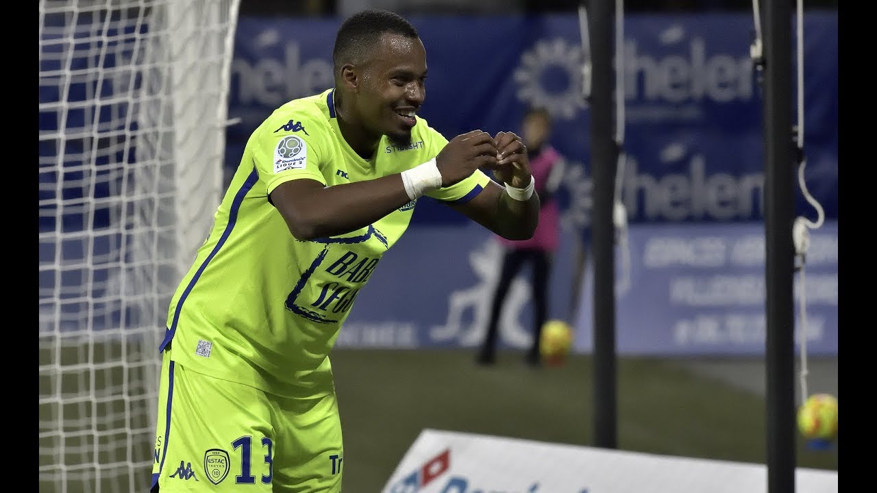 Kévin Fortuné⎥Ses premiers buts avec l'Estac - YouTube