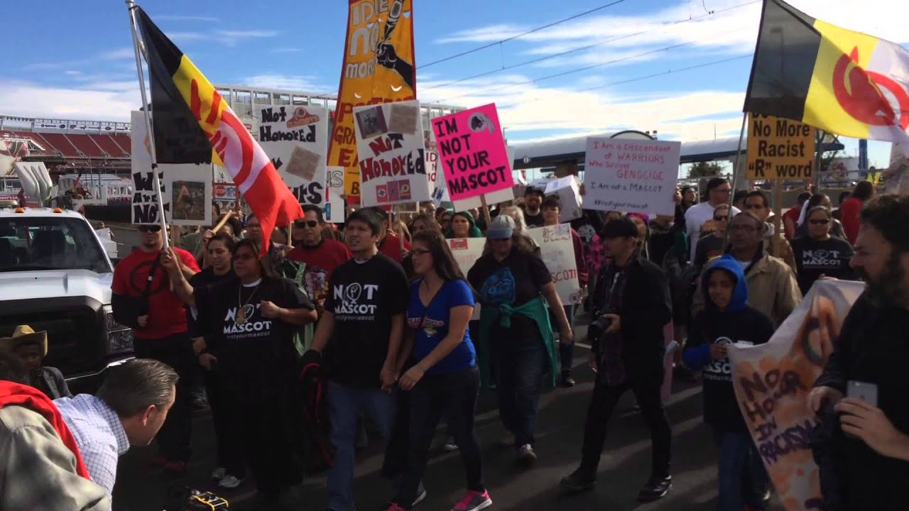 49ers vs Redskins NFL game Protest of Washington Redskins logo Santa ...