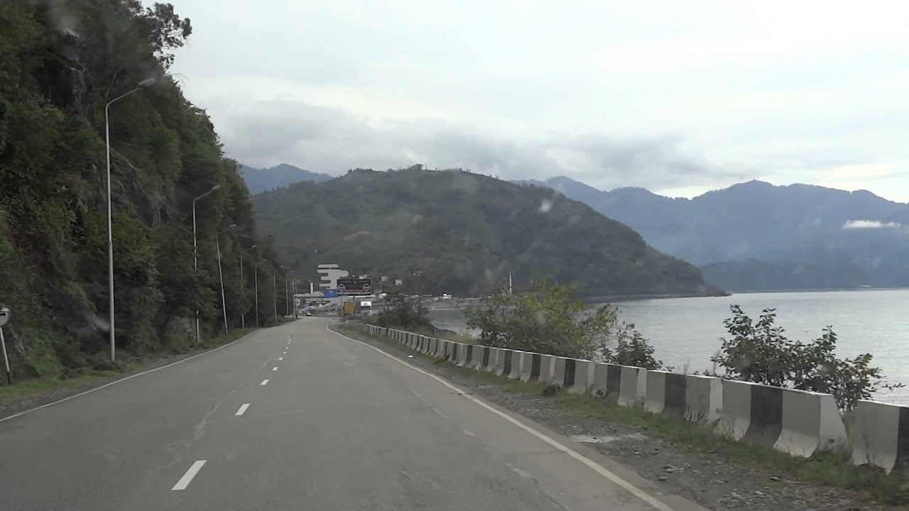Approaching the Georgia-Turkey border (Sarpi) - YouTube