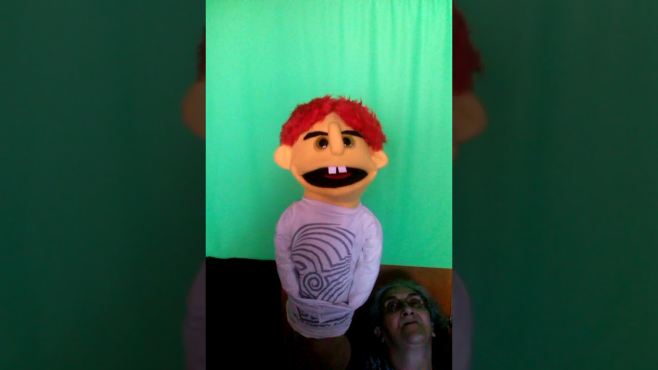 Green Screen Puppet (Test) - YouTube