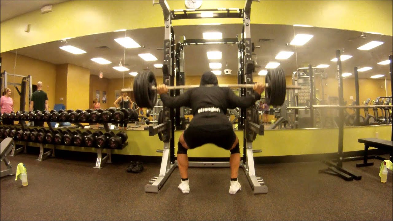 Fred Dedrick Squat 410x6 - YouTube