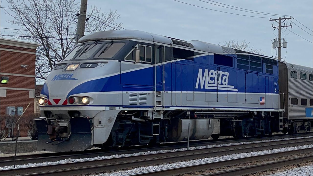 Nice Horns and EX-Amtrak F59PHIs! Metra Trains at Elmwood Park Station ...