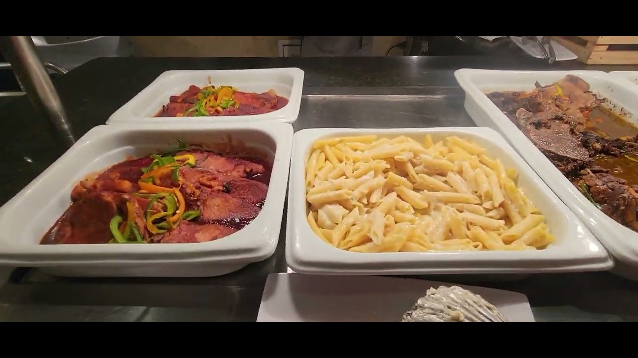 QUICK LOOK DINNER BUFFET DOMINICAN NIGHT GRAND BAHIA PRINCIPE PUNTA ...