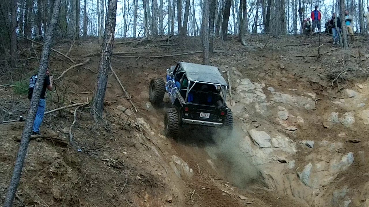 One Ton Jeep TJ Beatdown On RBD - YouTube