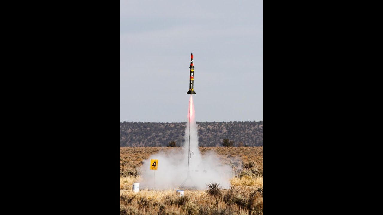 Polecat Pershing 2 Missile Highpower Rocket flying on I-366 Redline ...
