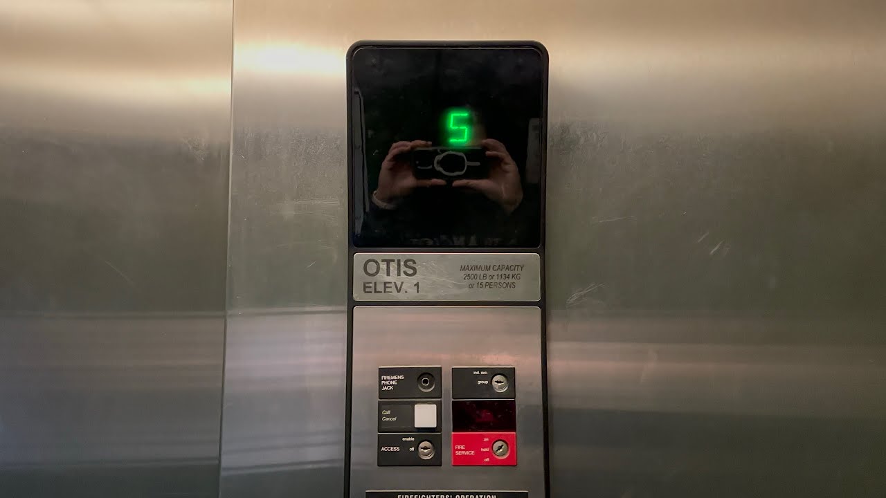 Otis Series 1 Hydraulic Elevator #1 - Spring Street Parking Garage ...