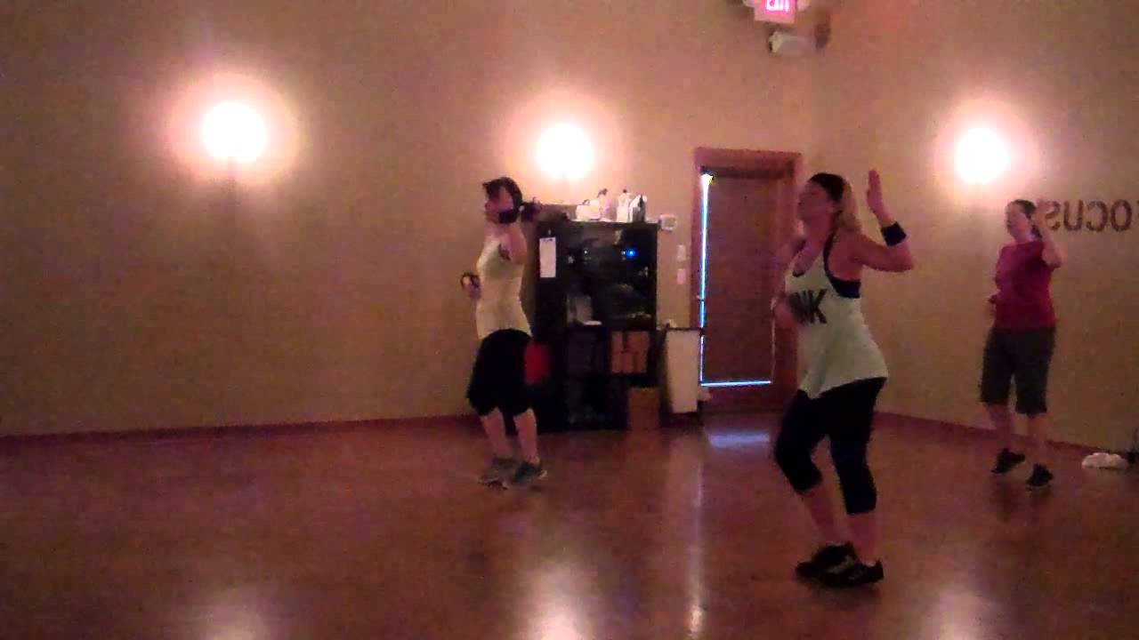 "Amorosa" Dance Fitness with Linda - YouTube