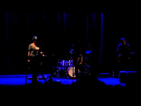 Julia Marcell 'I wanna get on fire (live from BeCeK Bytom)' (fragment)