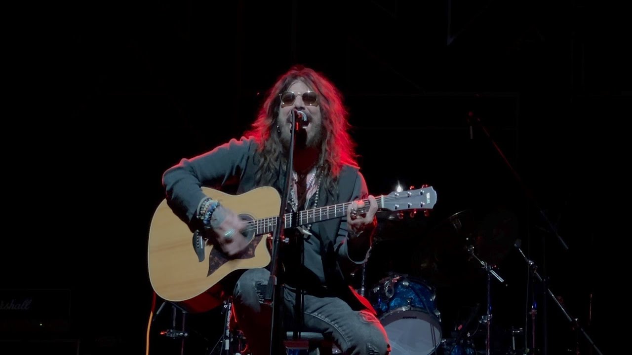 John Corabi of The Dead Daisies Live Solo Acoustic! (x-Motley Crue, x ...