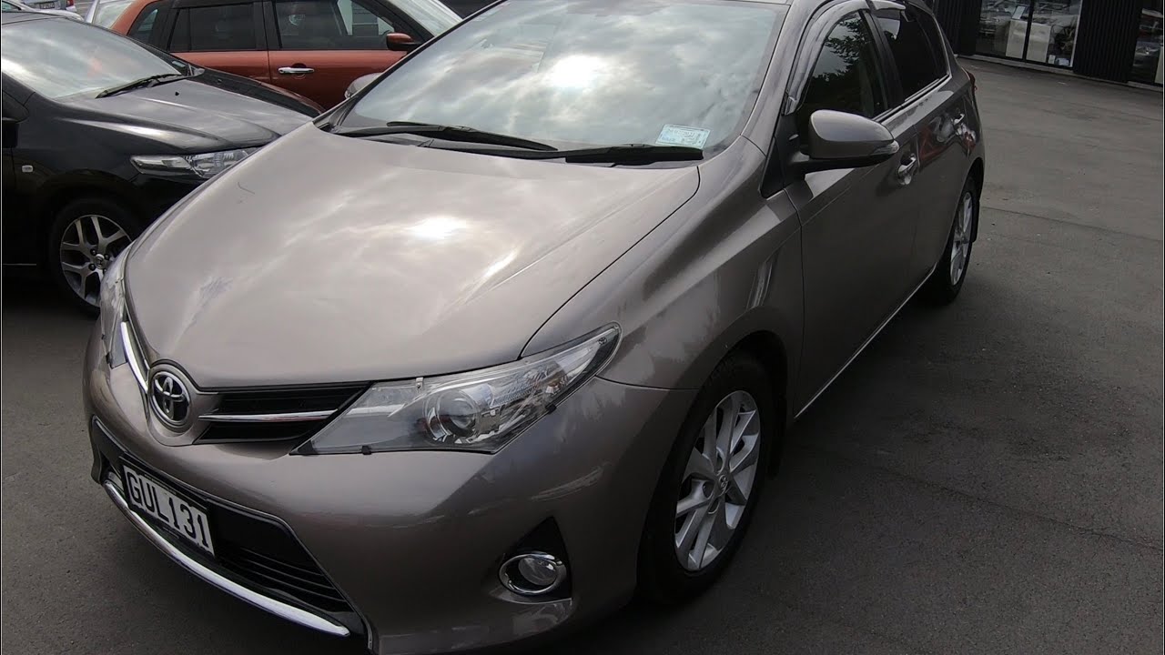 2013 Toyota Corolla GLX. REG: GUL131. Review - YouTube