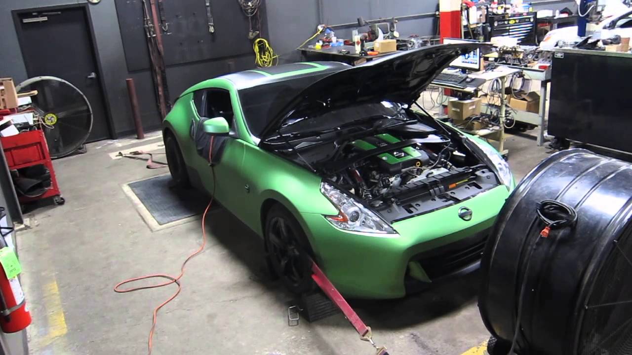 Nissan 370Z Uprev Osiris tuning at R/T tuning - YouTube