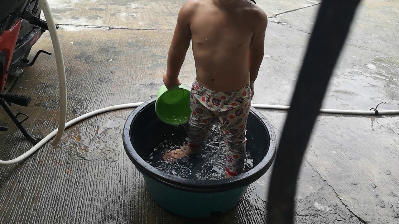 Ligo ligo in batya 🌞😜😁👍 (tin tin kulit) - YouTube