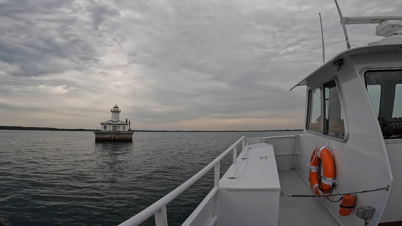 Shepler's Ferry Lighthouse Cruise | Michigan Lighthouse Tour - YouTube