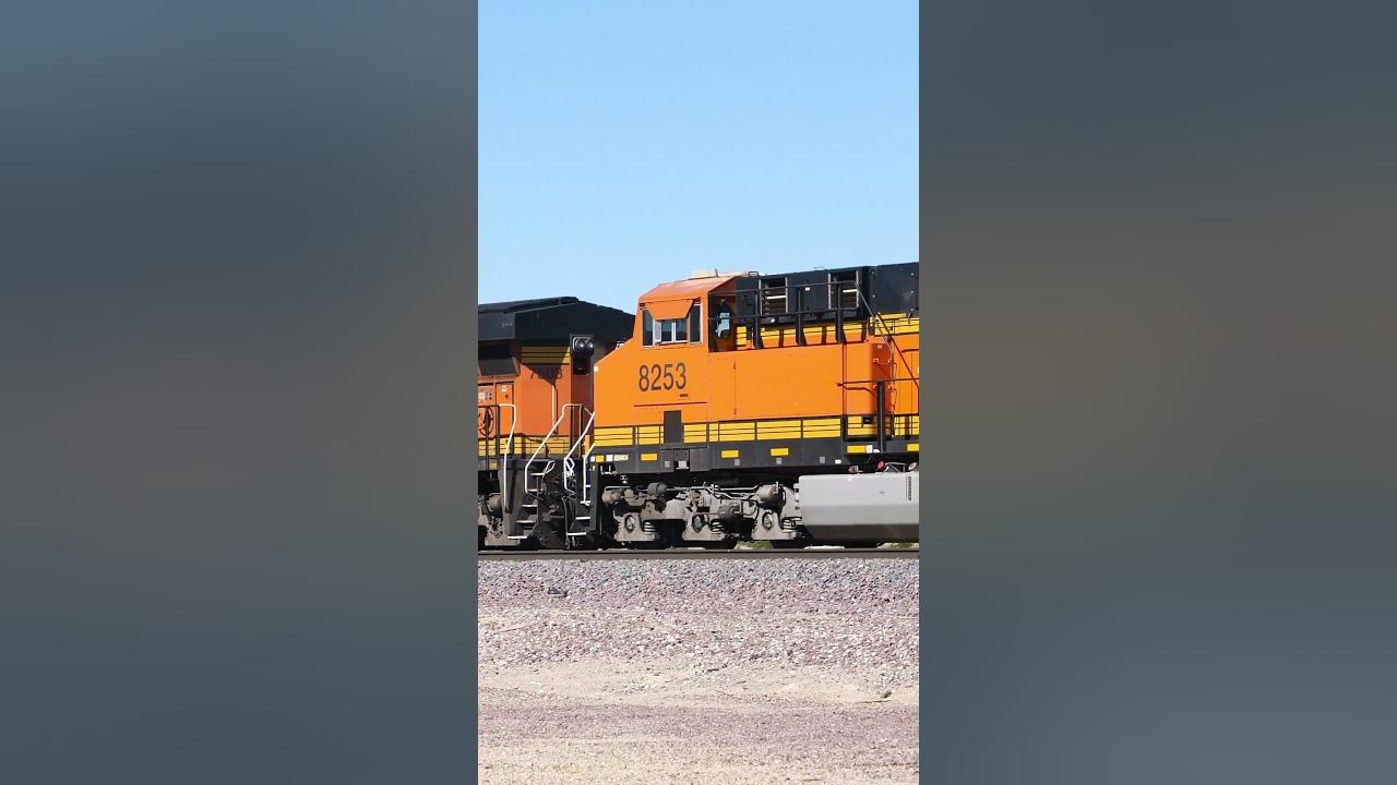 BNSF 7503 WB MP 724 NEEDLES SUB NEWBERRY RD 11-1-2023 #train #freight #bnsf - YouTube