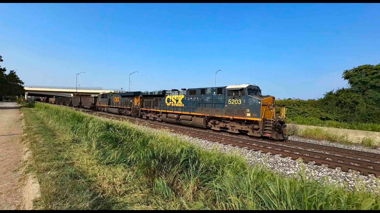 Empty coal train. - YouTube