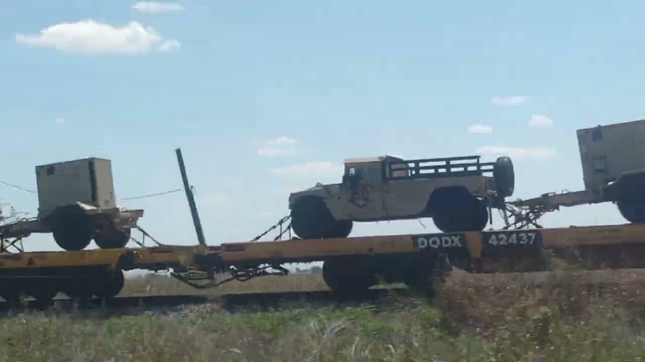 Train hauling Military equipment through Central Texas - YouTube