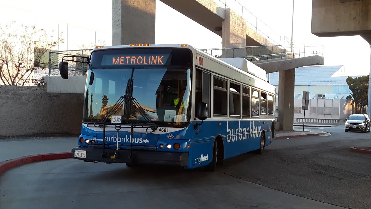 Burbank Bus 2006 Blue Bird Ultra LF CNG #4681 - YouTube