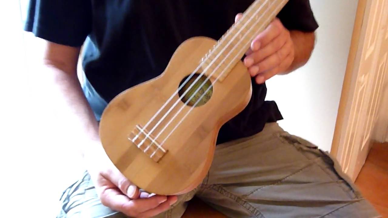 Paulele Bamboo Soprano Ukulele Demo - YouTube