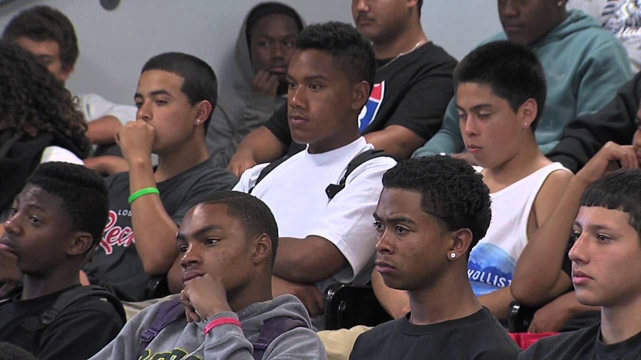 Dillon Baxter Talks To The Warhawks - YouTube