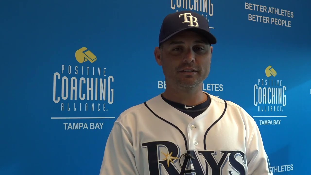 Kevin Cash: Leaders Treat Their Teammates The Right Way - YouTube